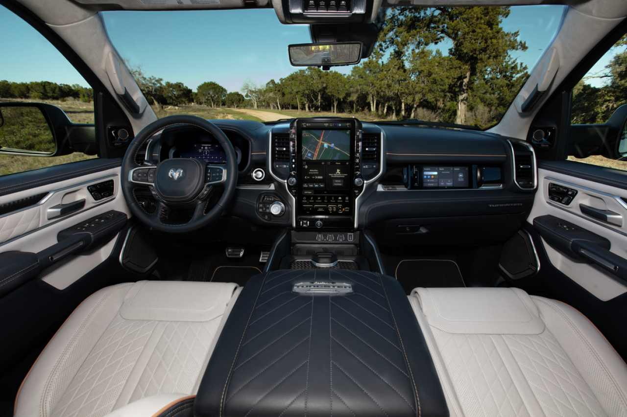 RAM RAM 1500 Cabine Double 4x4 Tungsten