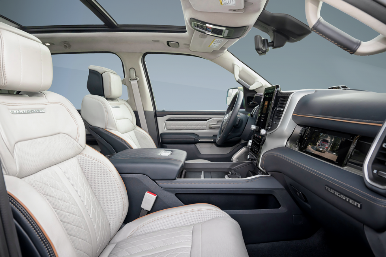 RAM RAM 1500 Cabine Double 4x4 Tungsten